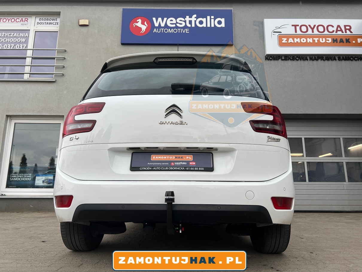 Profesjonalny montaż haka holowniczego w Citroenie C4 Grand Picasso ...